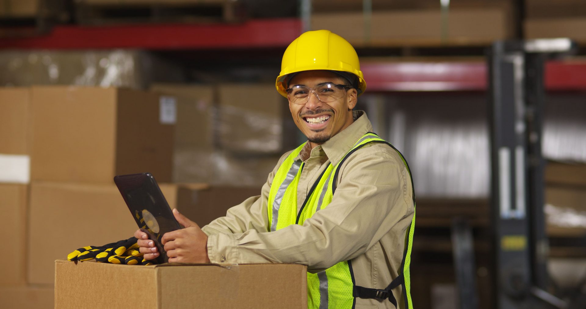 Warehouse Worker (Clean Criminal Record) (Arvato (District 5)) | Robin